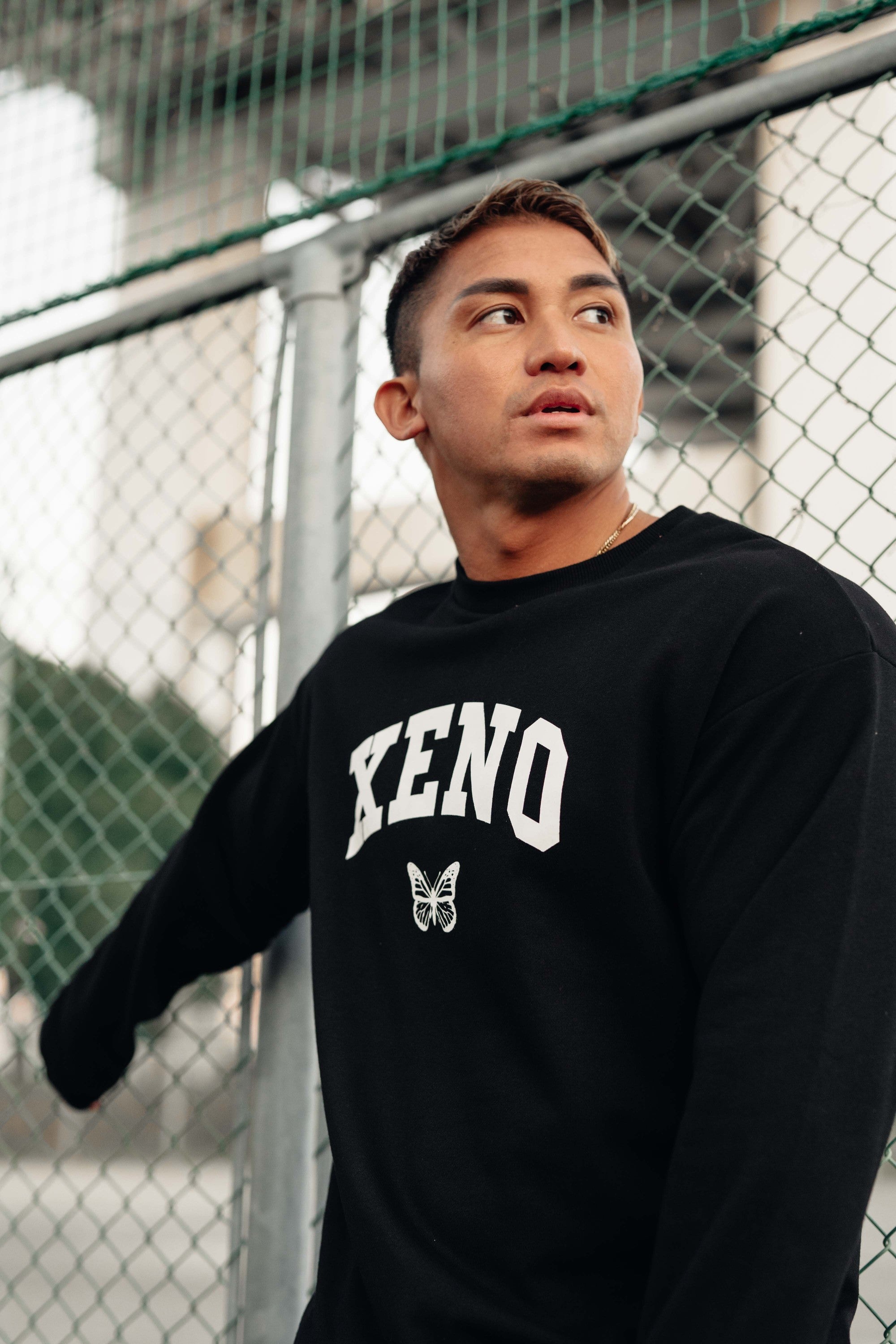 XENO ARCH LOGO CREW SWEAT Black